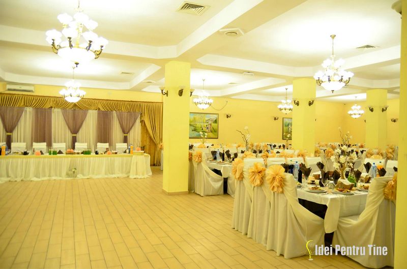 Tematica nunţii şi aranjamentele de sală